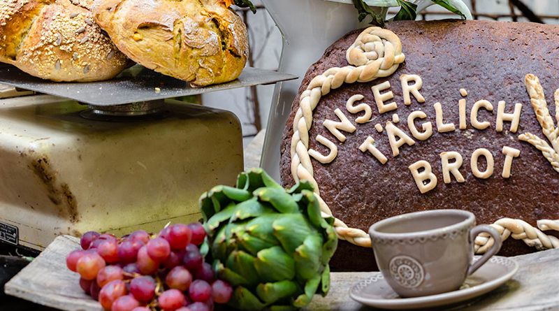 Where else in the world celebrates Thanksgiving? — Travel with Lindela