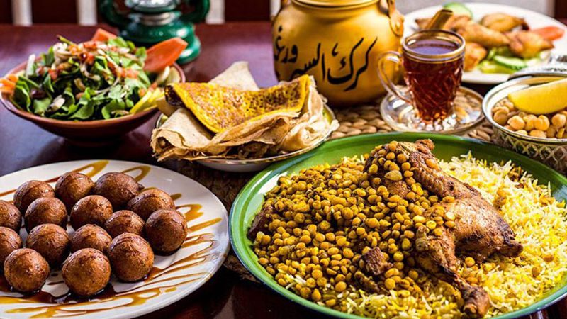 10 Food to try in Dubai — Travel with Lindela